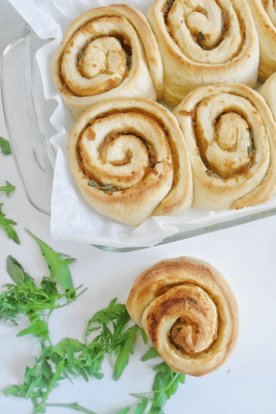 Caramelized Onions & Arugula Rolls – Kasheribbean